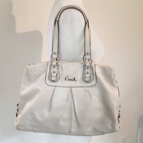 Coach | Bags | Coach Vintage Ashley Hobo Bag Iridescent White Leather ...
